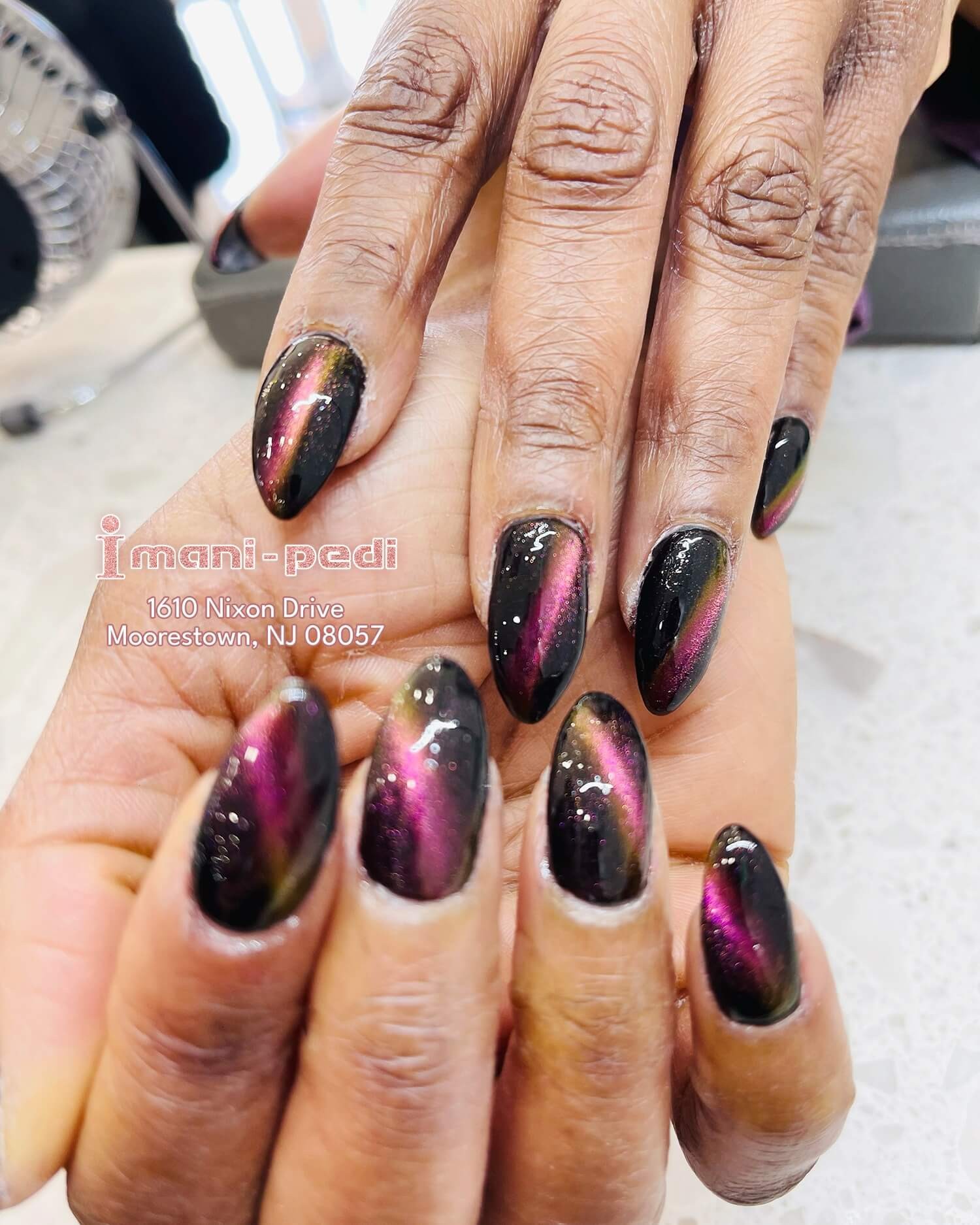 i Mani - Pedi - Professional Nail Care Services
